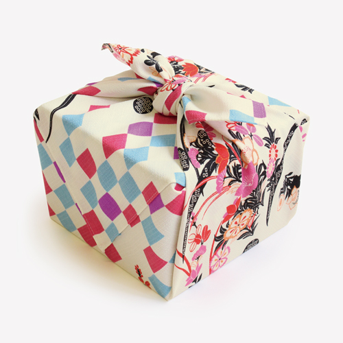 How to use Furoshiki, Japanese wrapping cloth | Love Kyoto1